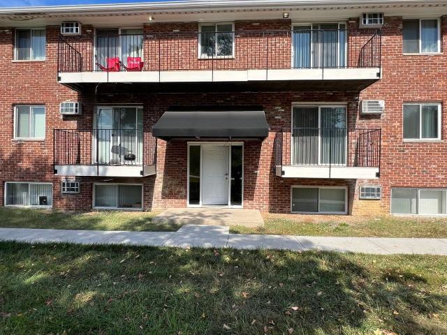 2 Bedroom Apartment for Rent at 9130 E 10th St #2, Indianapolis, IN 46229
