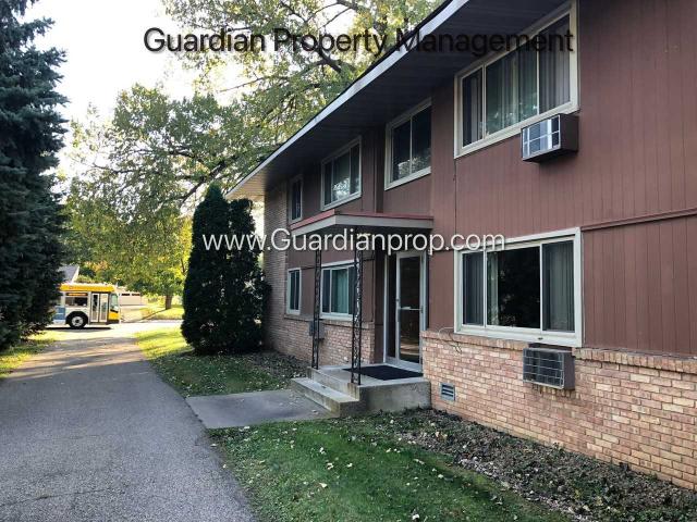 2 Bedroom Apartment for Rent at 9150 Nicollet Ave S #2, Bloomington, MN 55420
