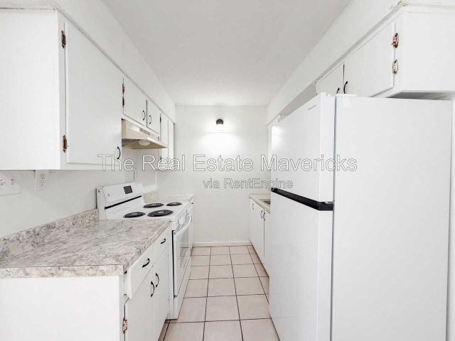 2 Bedroom Apartment for Rent at 925 Shallowford Rd #19, Chattanooga, TN 37411 Glenwood Eastdale