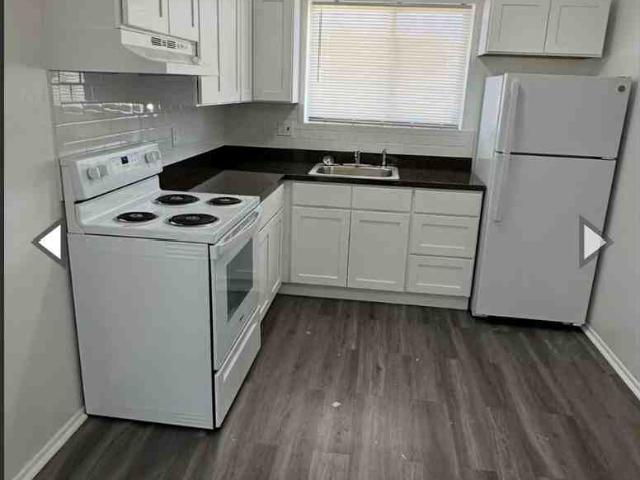 2 Bedroom Apartment for Rent at 928 Creek Rd #02, Bellmawr, NJ 08031