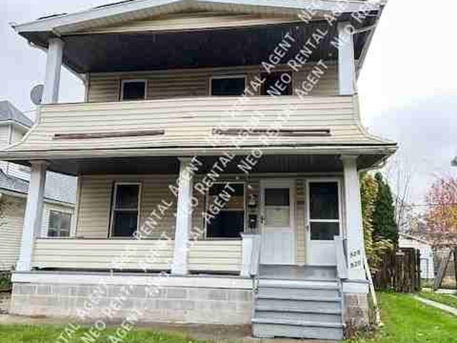 2 Bedroom Apartment for Rent at 930 Evangeline Rd #1, Cleveland, OH 44110 South Collinwood