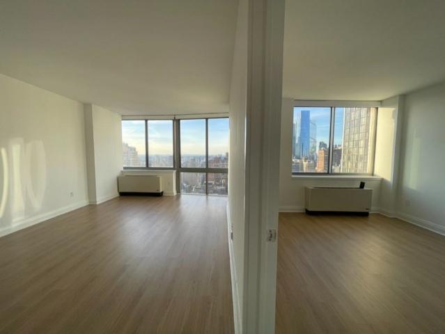 2 Bedroom Apartment for Rent at 9th Ave #15, New York, NY 10018 Hell's Kitchen