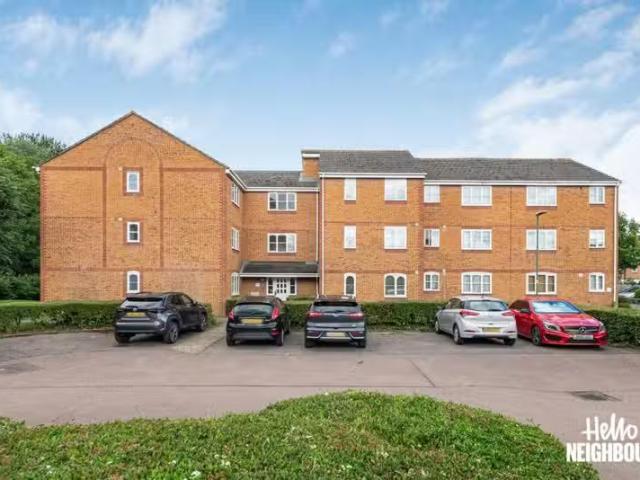2 bedroom apartment for rent in Mullards Close, Mitcham, CR4
