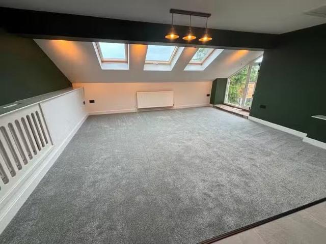 2 bedroom apartment for rent in Main Street, BD15