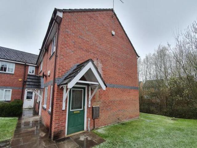 2 Bedroom Apartment For Rent In Manchester