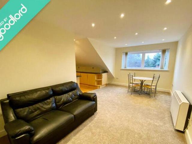 2 Bedroom Apartment For Rent In Manchester