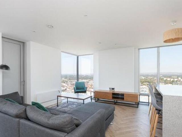 2 Bedroom Apartment For Rent In Manchester City Centre