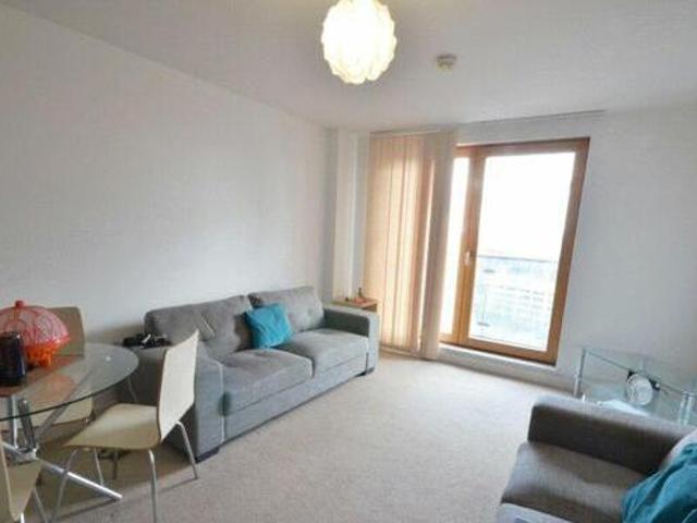 2 Bedroom Apartment For Rent In Manchester City Centre, Manchester