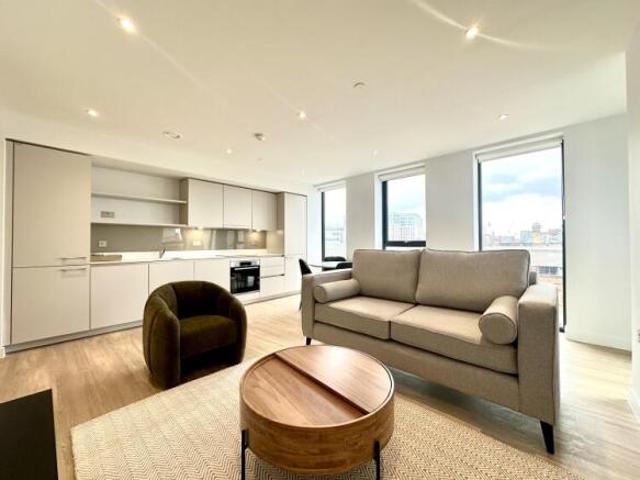 2 bedroom apartment for rent in Manchester New Square, Whitworth Street Manchester M1