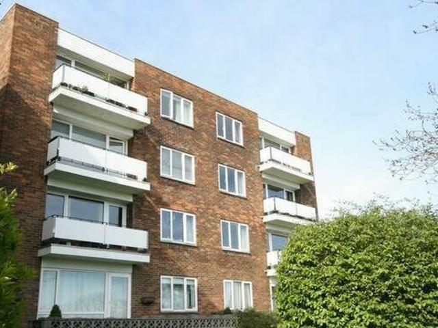2 bedroom apartment for rent in Maple Court Westover Gardens Bristol BS9
