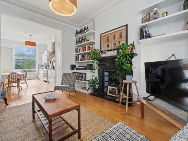 2 bedroom apartment for rent in Marlborough Road, N19 4NA, N19