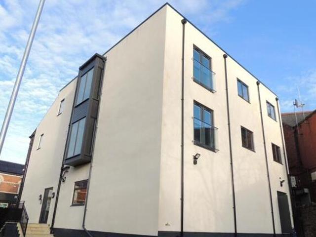 2 Bedroom Apartment For Rent In Marple, Stockport
