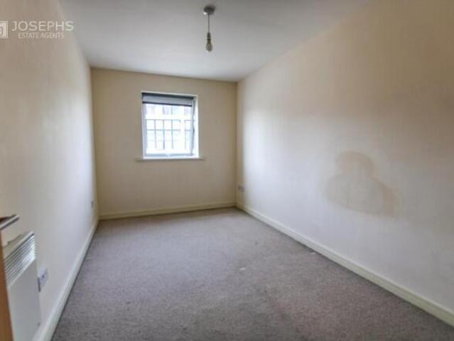 2 bedroom apartment for rent in Marsden Road, Bolton, Greater Manchester, BL1