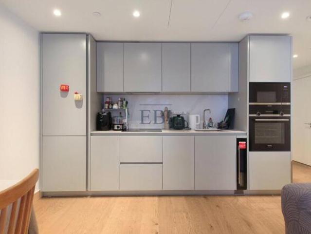 2 bedroom apartment for rent in Marsh Wall, London, E14