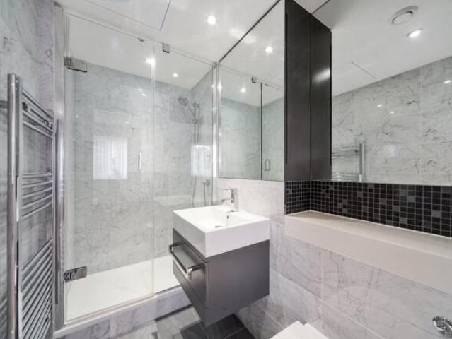 2 bedroom apartment for rent in Mawes House, SE17