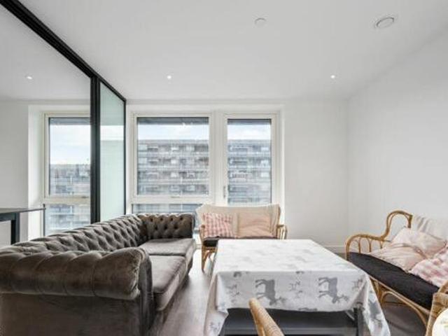 2 Bedroom Apartment For Rent In Matcham House, Glenthorne Road