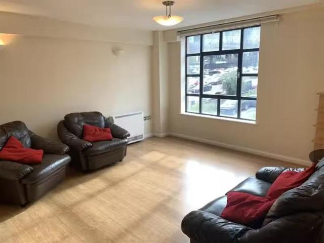 2 bedroom apartment for rent in Maxim 28, 21 Lionel Street, Bi.