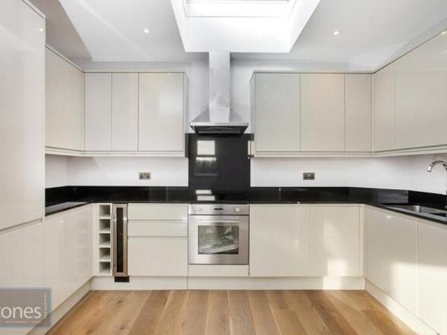 2 bedroom apartment for rent in Maybury Gardens, Willesden, London, NW10