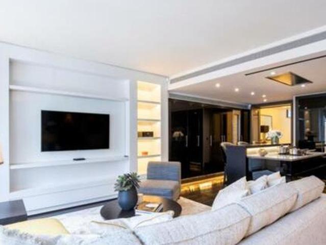 2 Bedroom Apartment For Rent In Mayfair