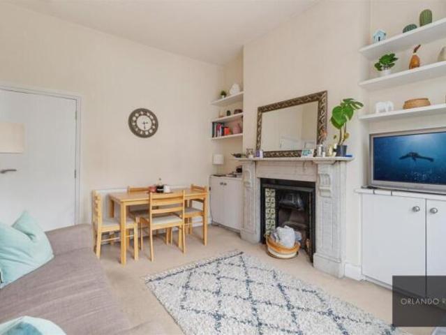 2 bedroom apartment for rent in Mayflower Road, SW9