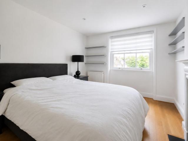 2 bedroom apartment for rent in Mecklenburgh Square, Bloomsbury, London, WC1N