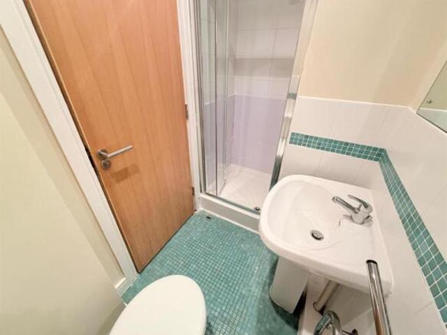 2 bedroom apartment for rent in Meadow View, Naples Street, Manchester, M4