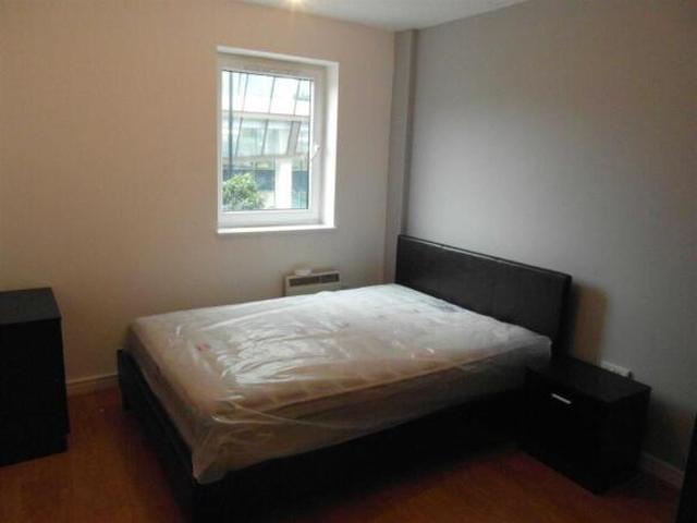 2 bedroom apartment for rent in Meadow View, Naples Street, Manchester, M4