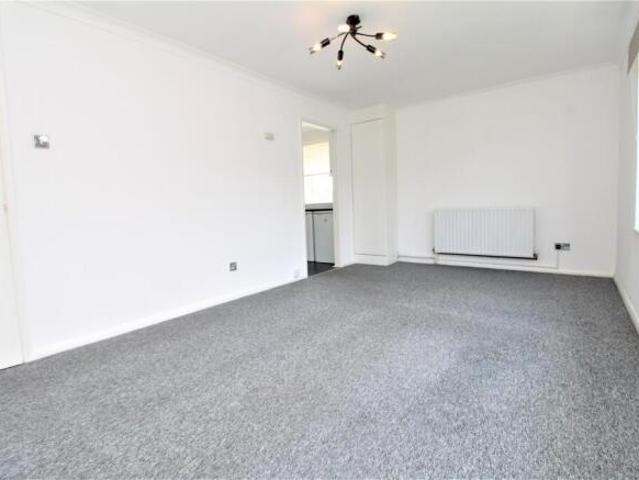 2 bedroom apartment for rent in Melvin Road, Penge, SE20
