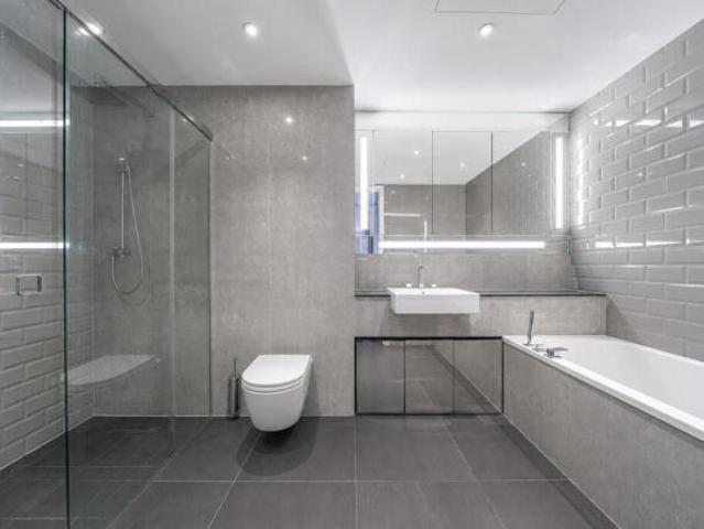 2 bedroom apartment for rent in Meranti House, Alie Street, E1
