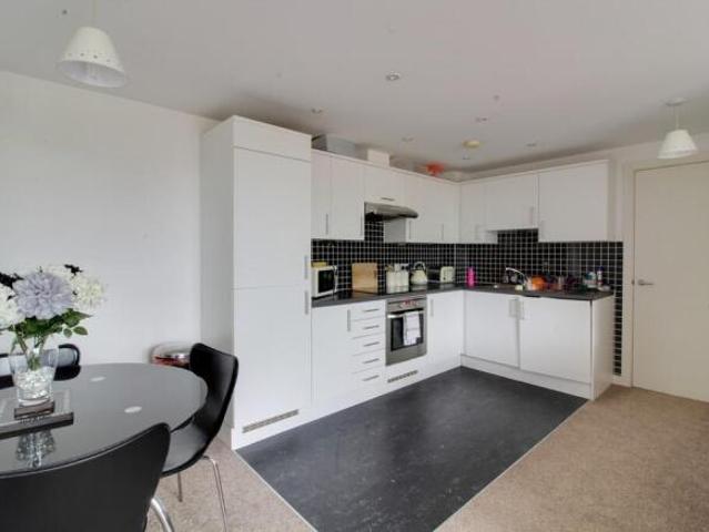 2 bedroom apartment for rent in Meridian Point, Southend On Sea, SS1