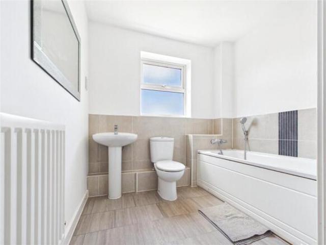 2 bedroom apartment for rent in Meridian Rise, Ipswich, Suffolk, IP4