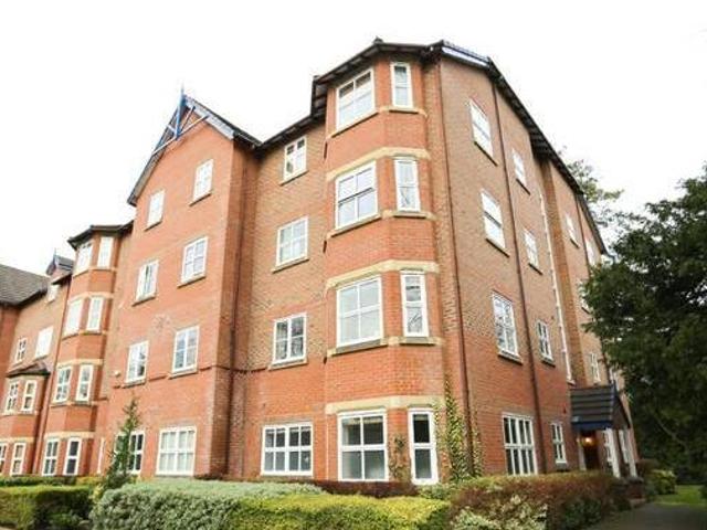 2 bedroom apartment for rent in Mersey Road Didsbury Manchester M20