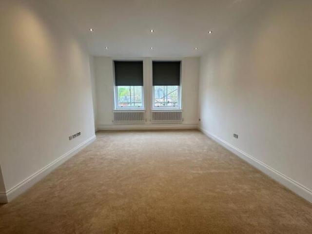 2 bedroom apartment for rent in Middleton House, DE1
