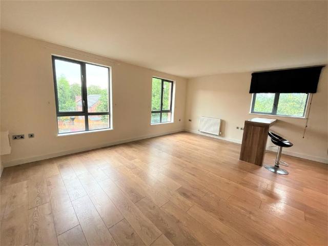 2 Bedroom Apartment for rent in Middlewood Lodge, Middlewood, Sheffield