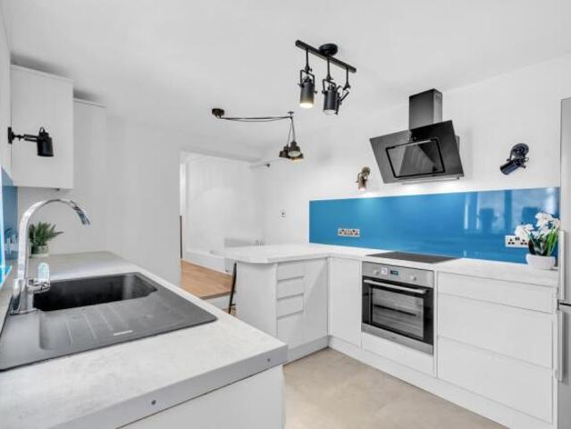 2 bedroom apartment for rent in Milner Road, Brighton, BN2