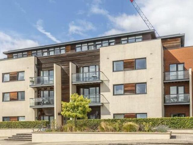 2 Bedroom Apartment For Rent In Mill Hill East
