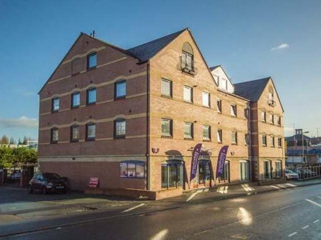 2 bedroom apartment for rent in Mill Street Kidderminster Worcestershire DY11