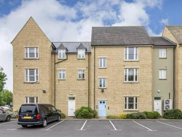 2 bedroom apartment for rent in Mill Walk Witney OX28