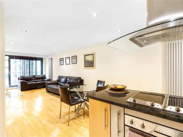 2 bedroom apartment for rent in Millharbour, E14