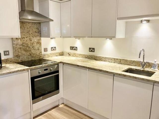 2 bedroom apartment for rent in Milliners Court, Lattimore Road, St Albans, Hertfordshire, AL1 3XT, AL1