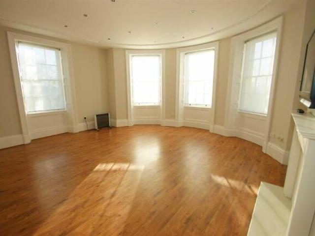 2 bedroom apartment for rent in Moor Allerton Hall, Leeds, LS8