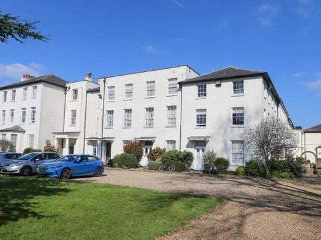 2 bedroom apartment for rent in Moorcroft Park Harlington Road Uxbridge UB8