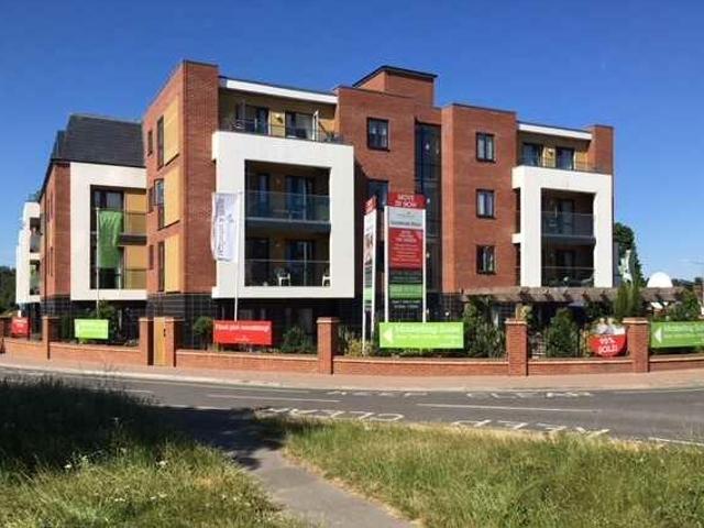 2 Bedroom Apartment For Rent In Moorfield Road