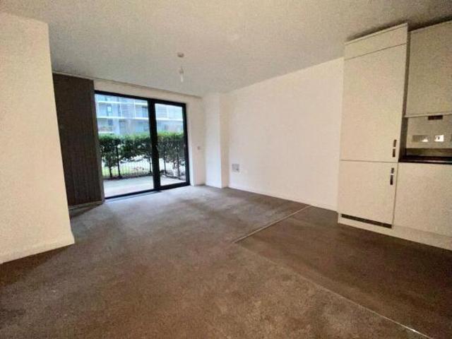 2 bedroom apartment for rent in Moseley Lodge, Chrisp Street, Poplar, E14
