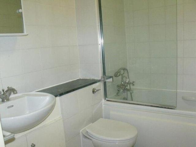 2 bedroom apartment for rent in Morshead Road, Maida Vale, London, W9