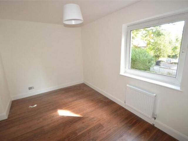 2 bedroom apartment for rent in Mowbray Road, London, SE19