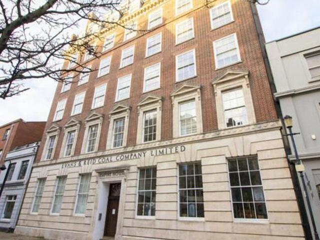 2 Bedroom Apartment For Rent In Mount Stuart Square