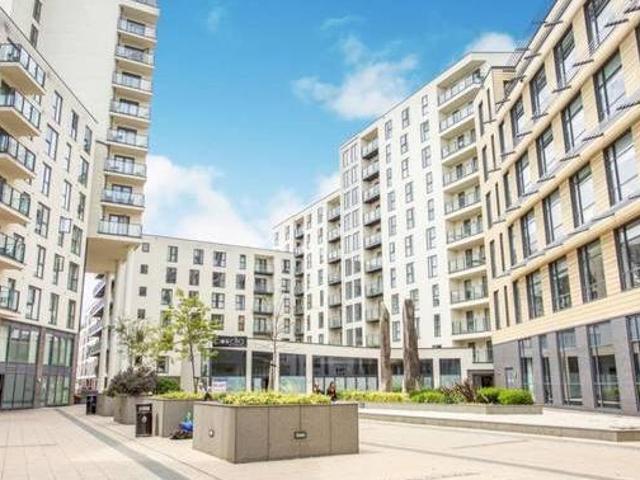2 bedroom apartment for rent in Nankeville Court Guildford Road GU22