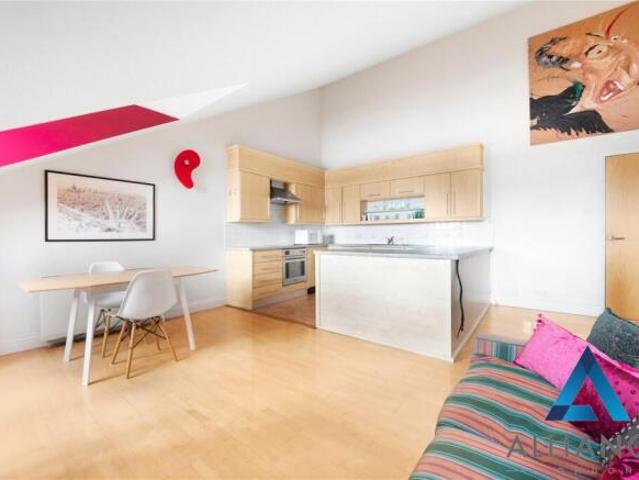 2 bedroom apartment for rent in Narrow Street, London, E14