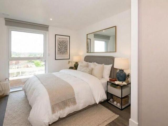2 bedroom apartment for rent in Navigator Place, Kidbrooke Village, SE3